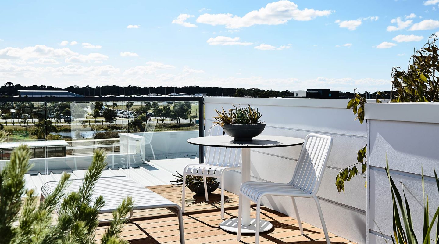 QUAY2 - Intrapac Property